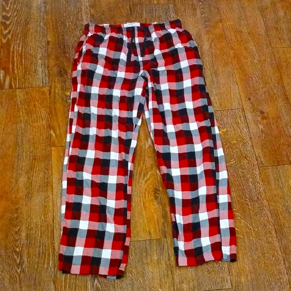 Goodfellow & Co | Pants | Goodfellow Co Red Black Plaid Pajama Pants ...
